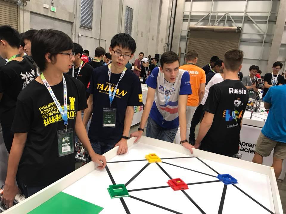 Всемирная олимпиада роботов WRO 2017 в Коста-Рике | Занимательная ...